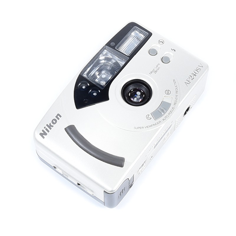 Nikon AF240SV 28mm – Sklep Fotograficzny Kraków | FOTO-KRAM.pl